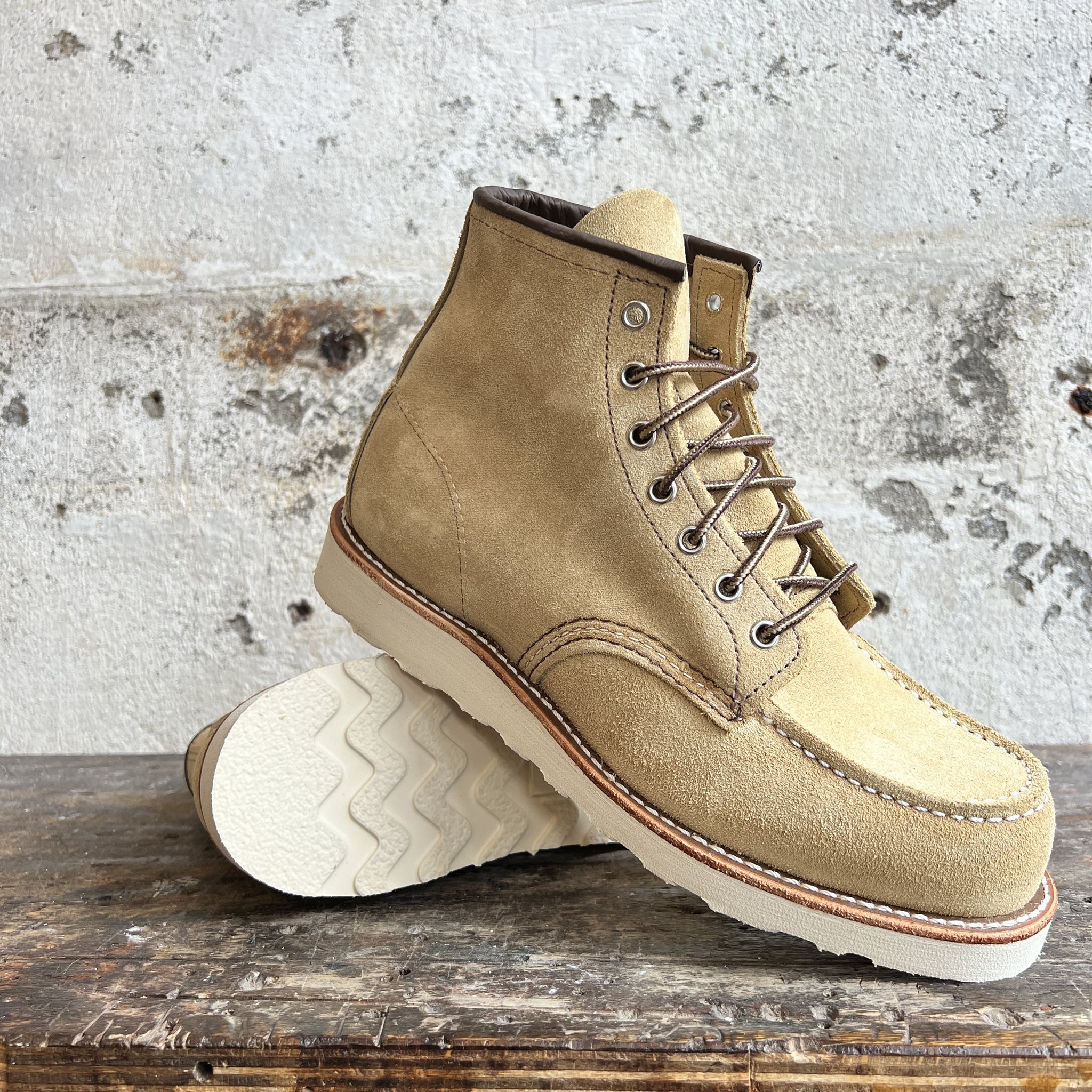 8833 Hawthorne Abilene Leather - Black & Blue Shop