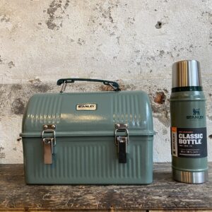 Stanley Classic Lunchbox - Black & Blue Shop